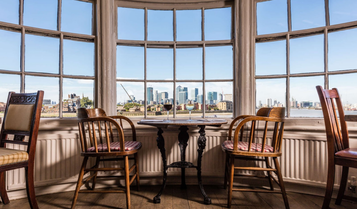 5 great Greenwich pubs to visit this Jubilee Weekend - Visit Greenwich