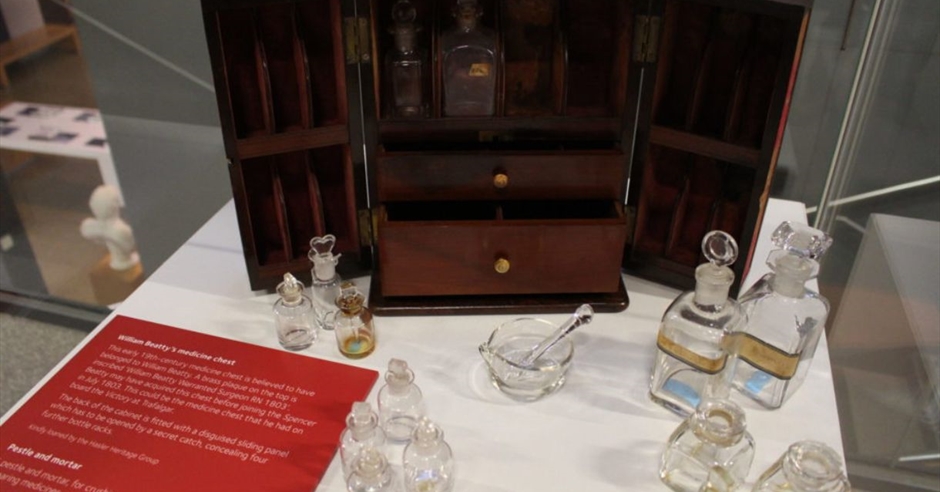 Blood & Battle: BSL Tour and Talk - Guided Tour in Greenwich, Greenwich ...