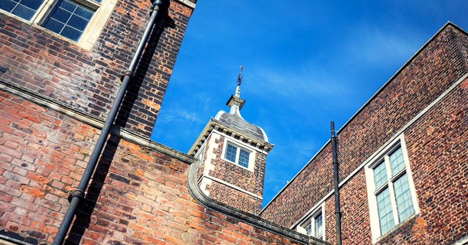 PA to the CEO - Royal Greenwich Heritage Trust - Job in Charlton ...