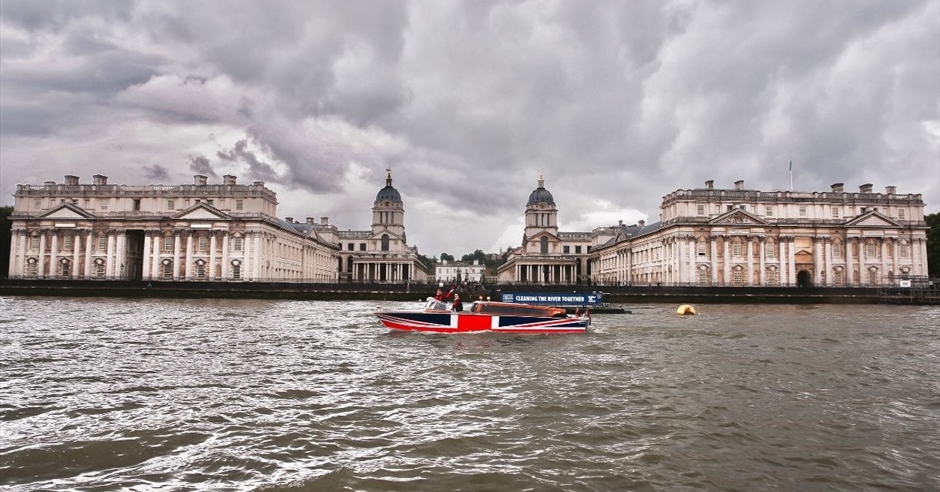 Thames Limo - in Fulham, Greenwich - Visit Greenwich